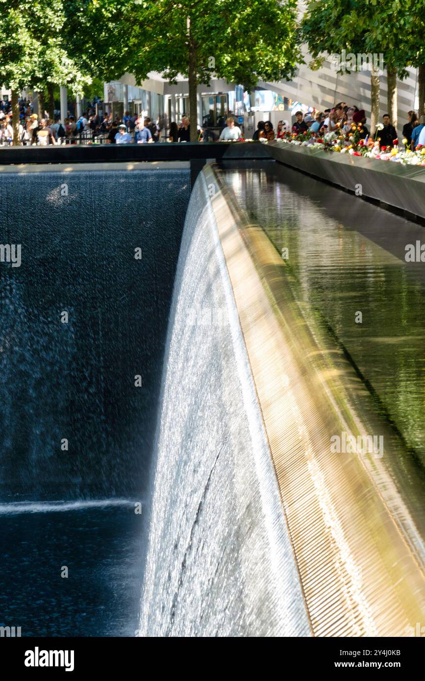 WTC Footprint Pool and Waterfalls "Reflecting Absence" at the The ...