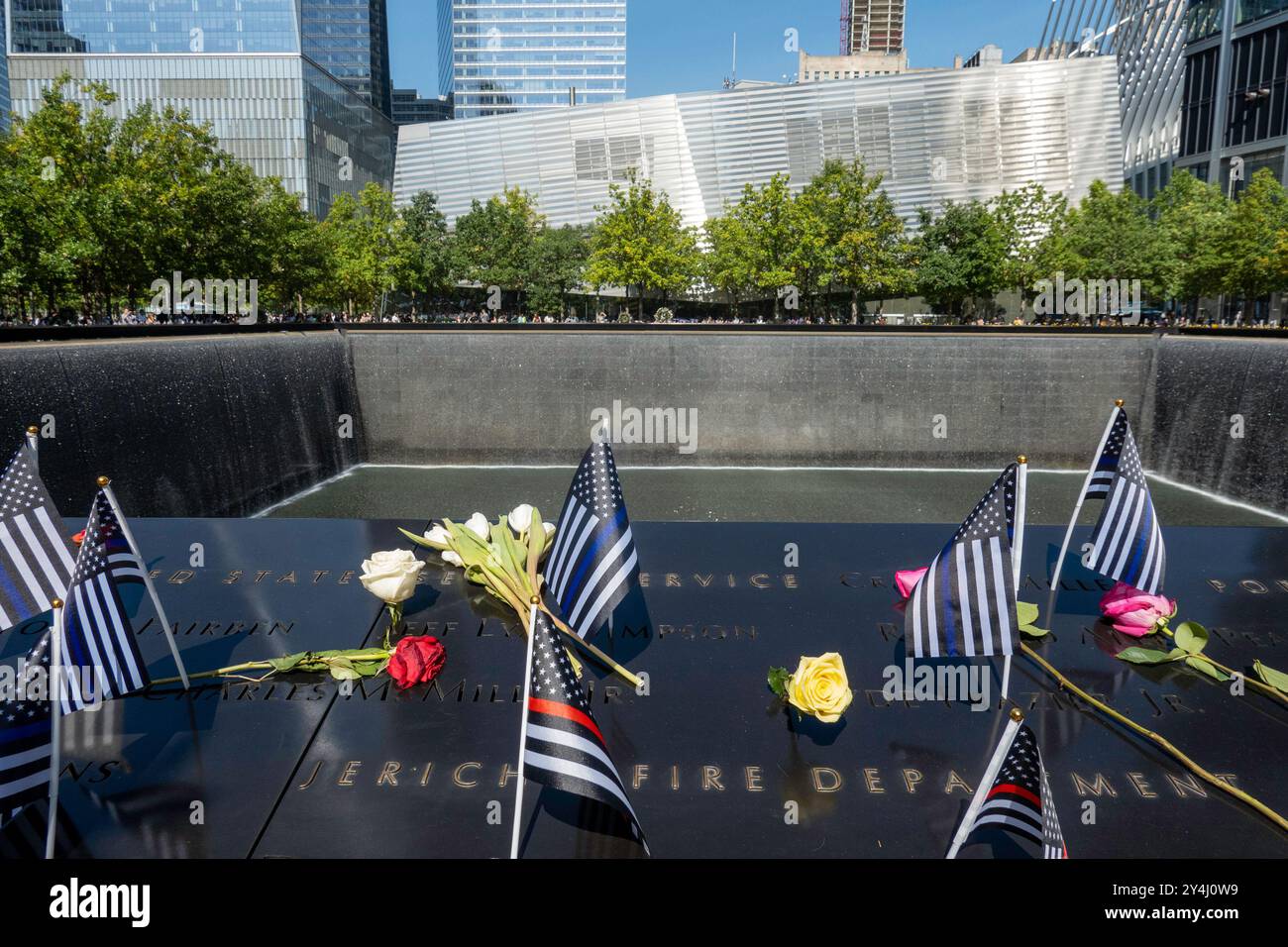 WTC Footprint Pool and Waterfalls "Reflecting Absence" at the The ...