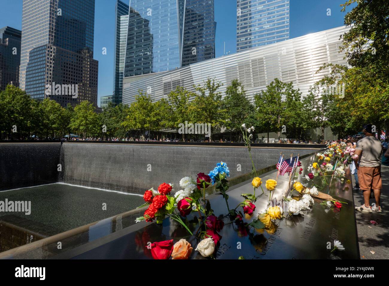 WTC Footprint Pool and Waterfalls "Reflecting Absence" at the The ...