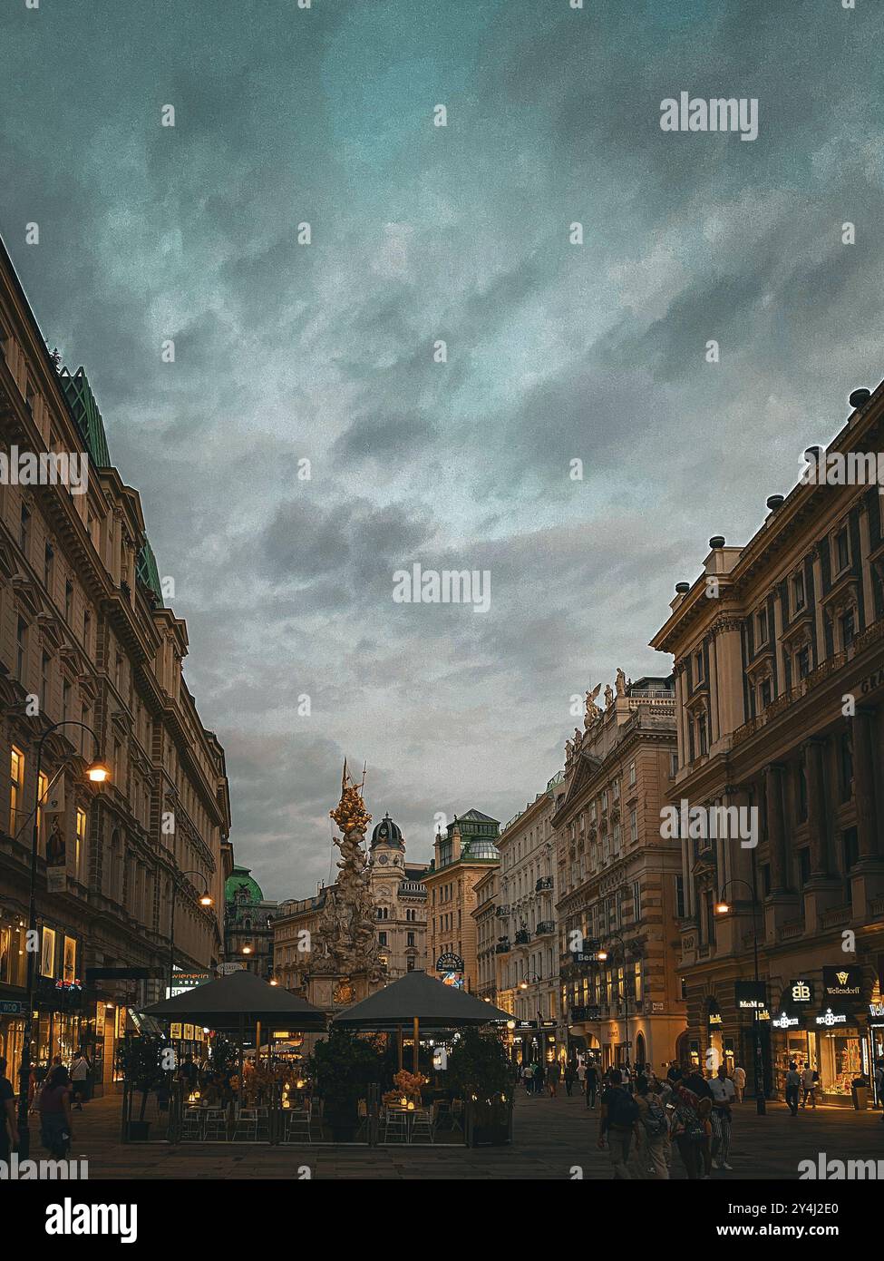 Viena beautiful hi-res stock photography and images - Alamy