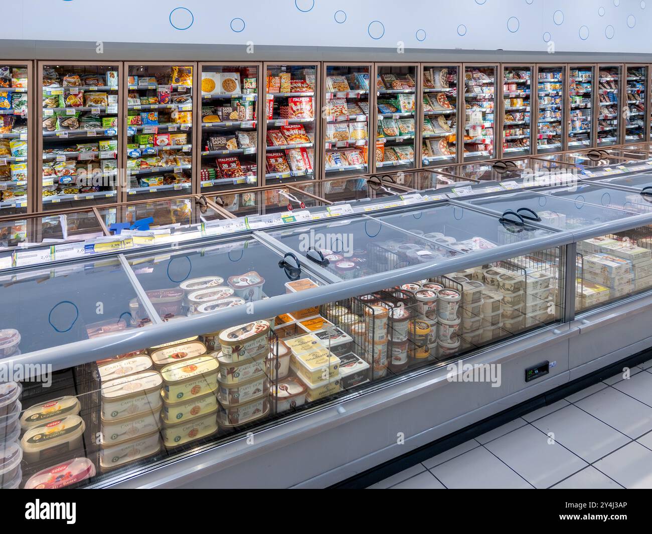 Italy - September 18, 2024: Refrigerated counters with with ice cream ...