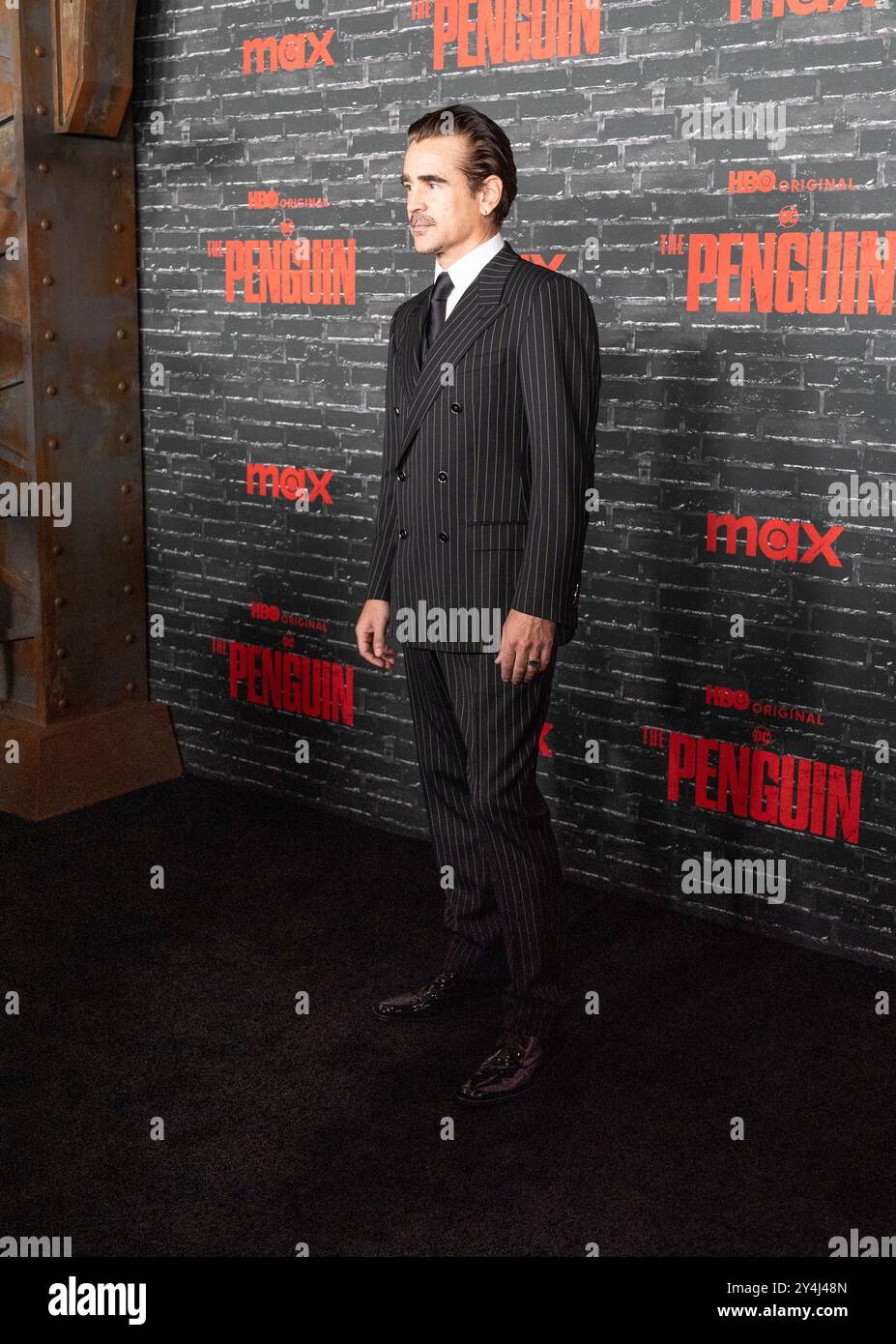 Colin farrell penguin 2024 hi-res stock photography and images - Alamy