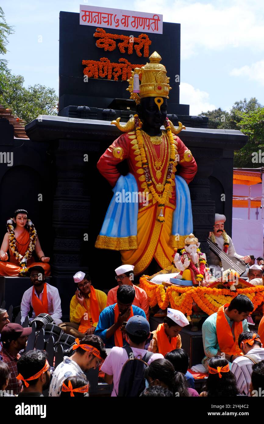 Pune, India - September 17, 2024, Kesariwada ganpati Ganesh immersion ...