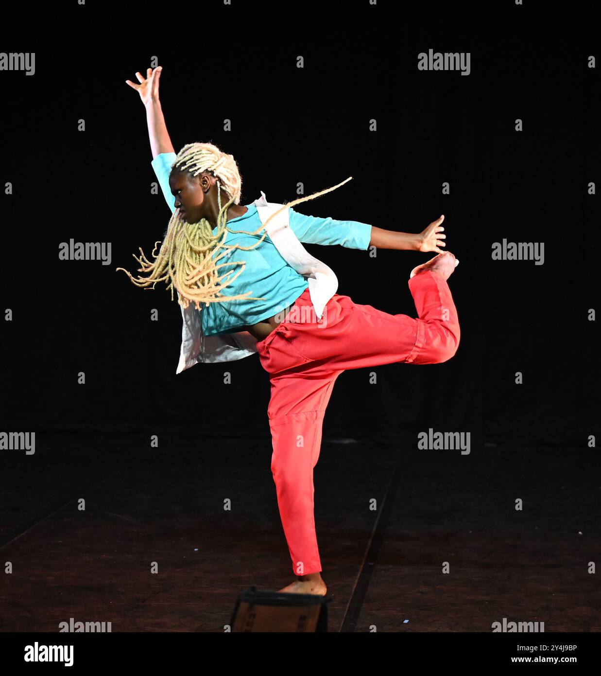 Nigeria’s ground-breaking dance company explodes onto the stage with ...