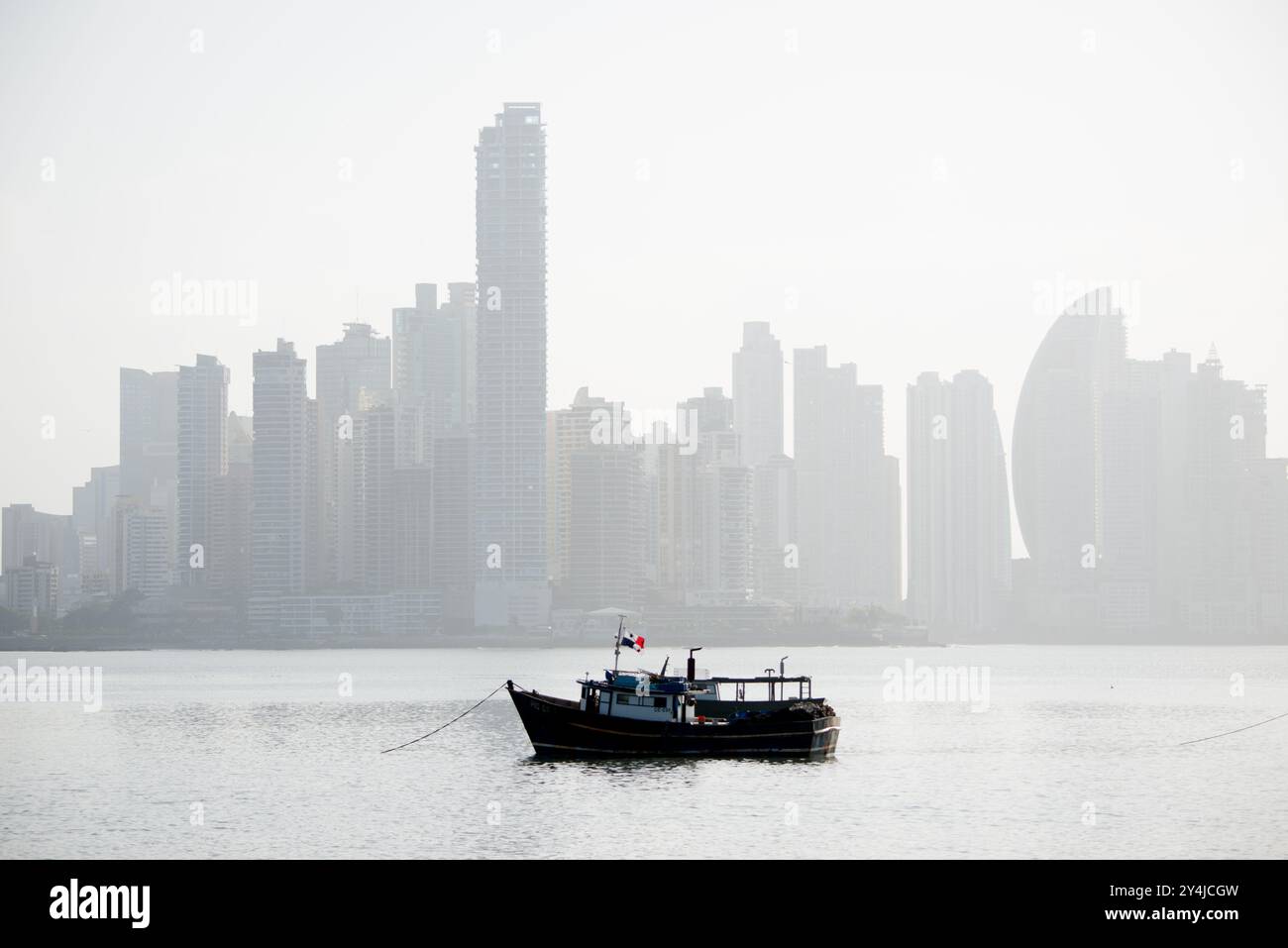 Waterfront activities panama hi-res stock photography and images - Alamy