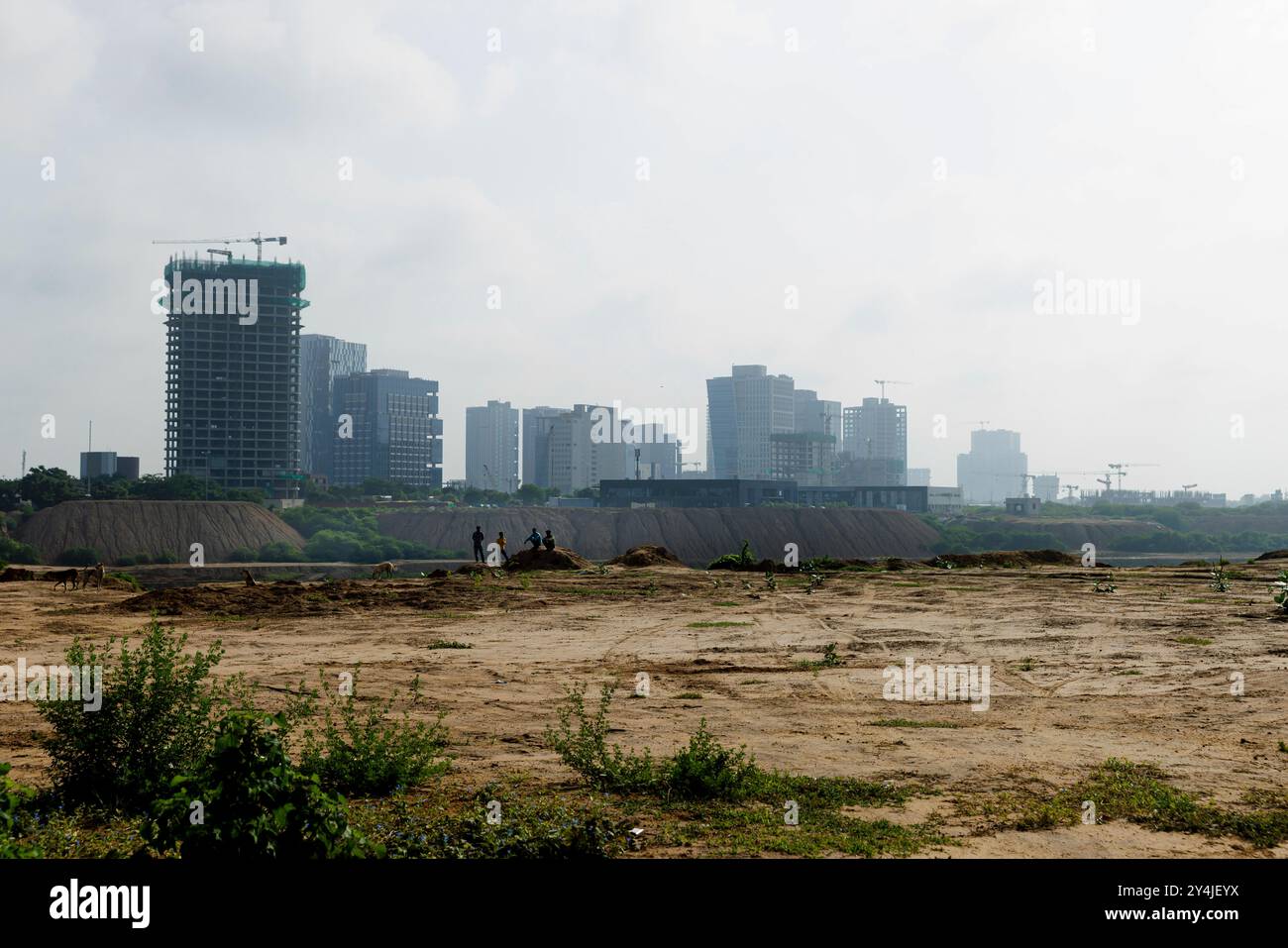India. 15th Sep, 2024. Construction sites and new buildings in Gujarat ...