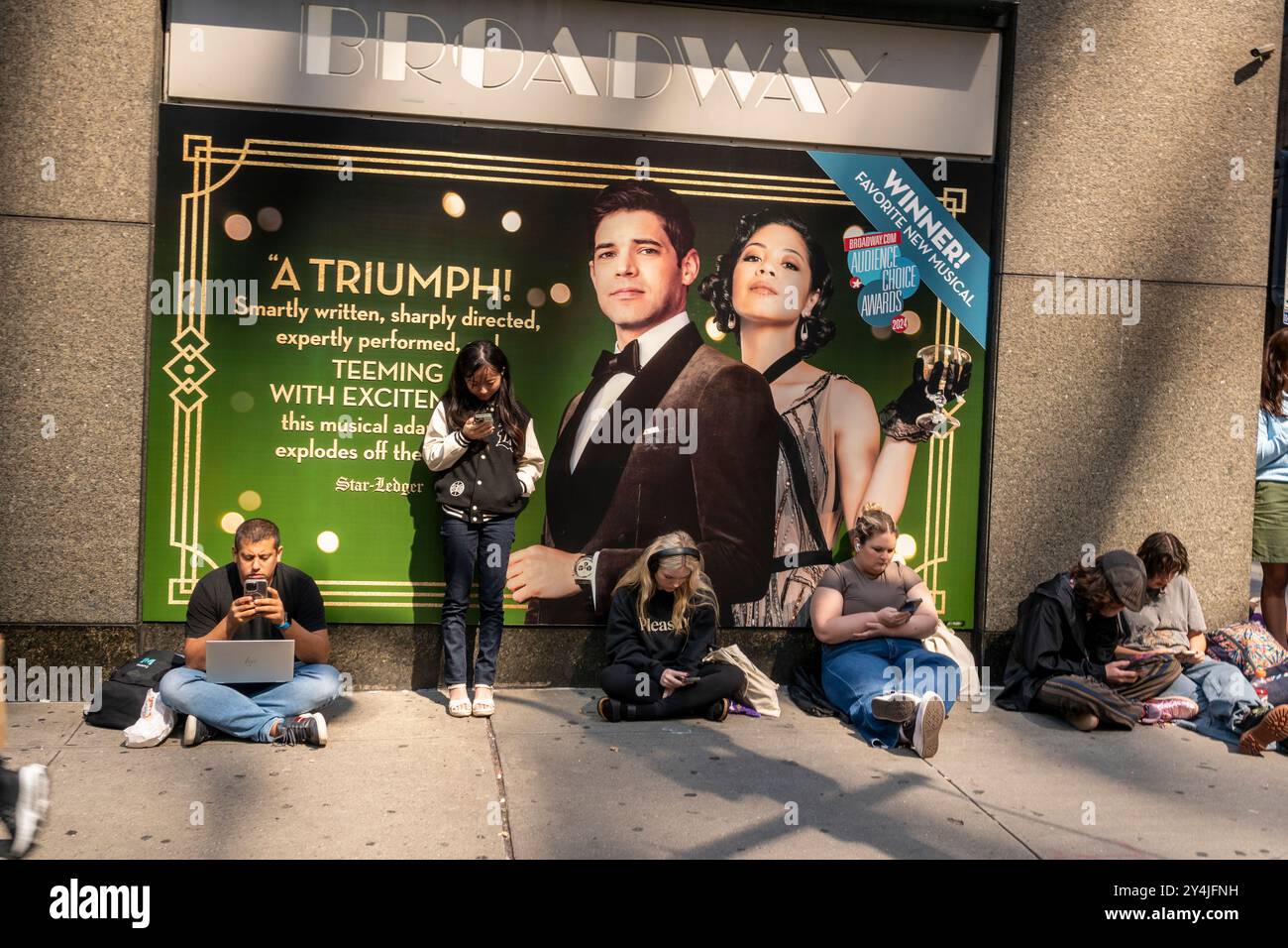 Great gatsby musical on broadway hi-res stock photography and images ...
