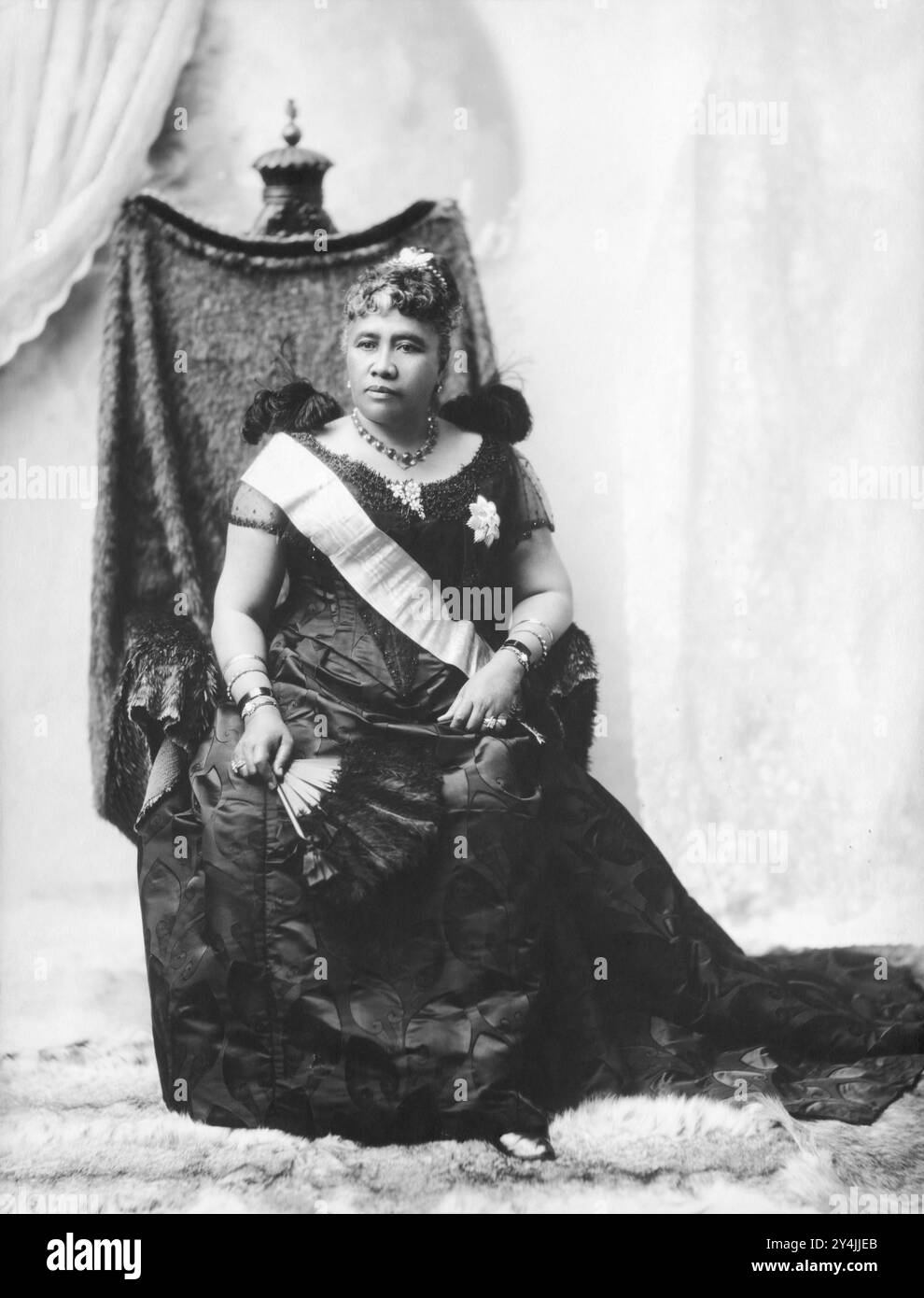 Liliʻuokalani (1838 – 1917) only queen regnant and the last sovereign ...