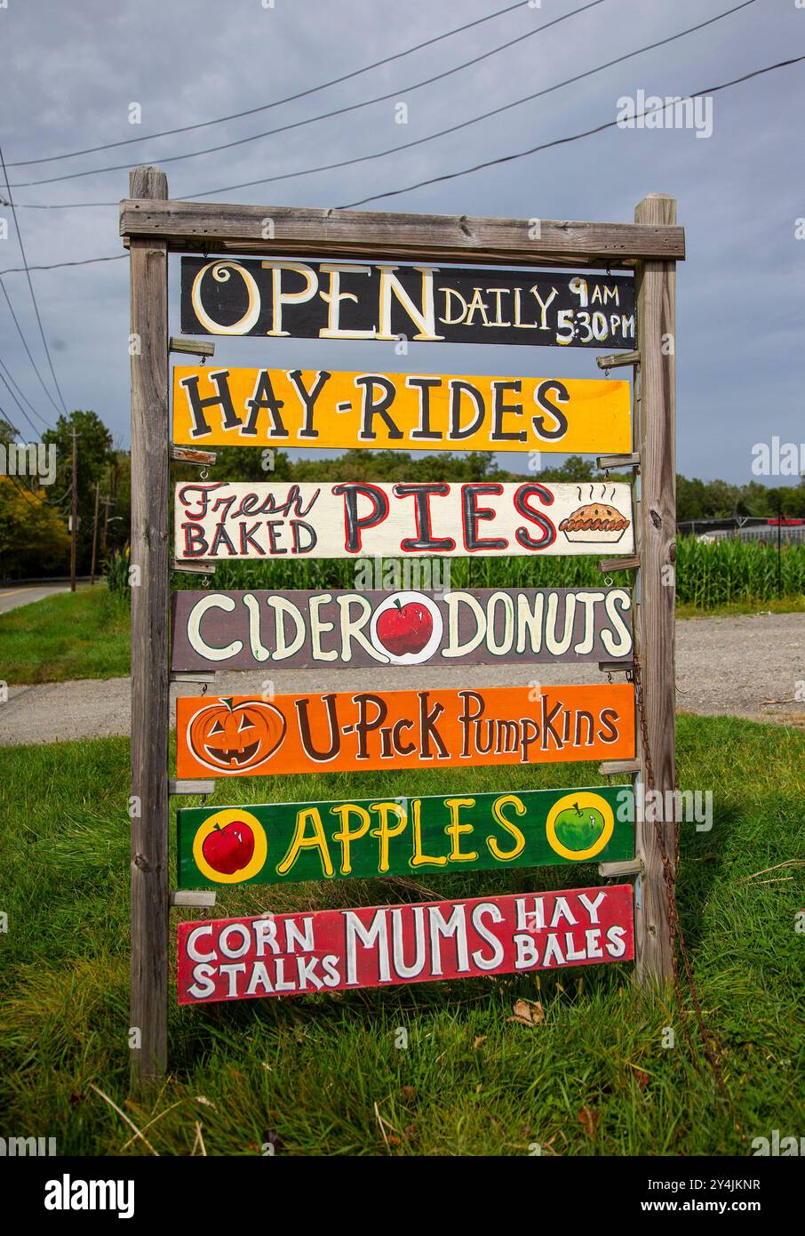 Sign outside a farm in New Jersey Stock Photo - Alamy