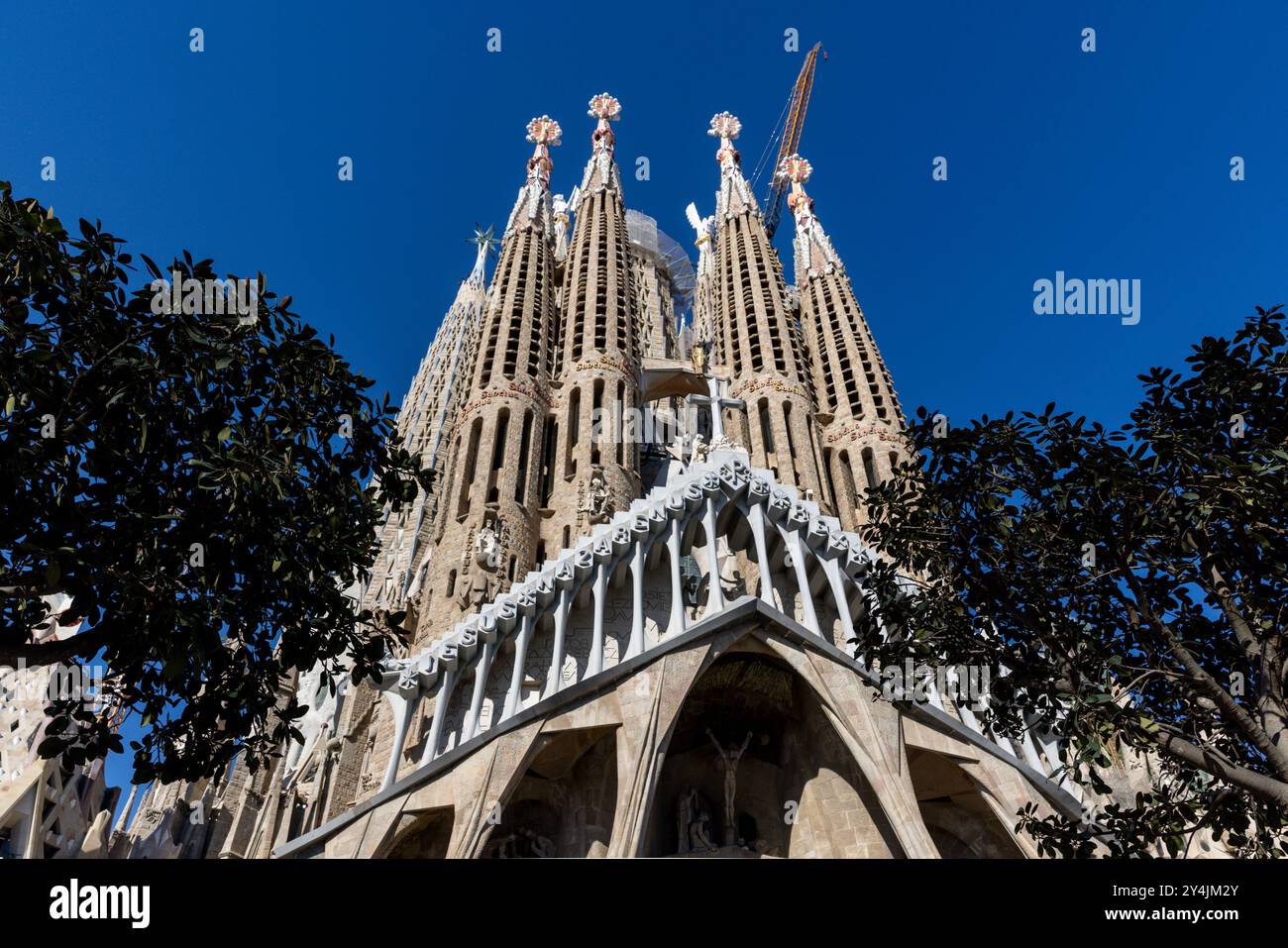 Antoni Gaudi's most famous architectural undertaking is La Sagrada ...