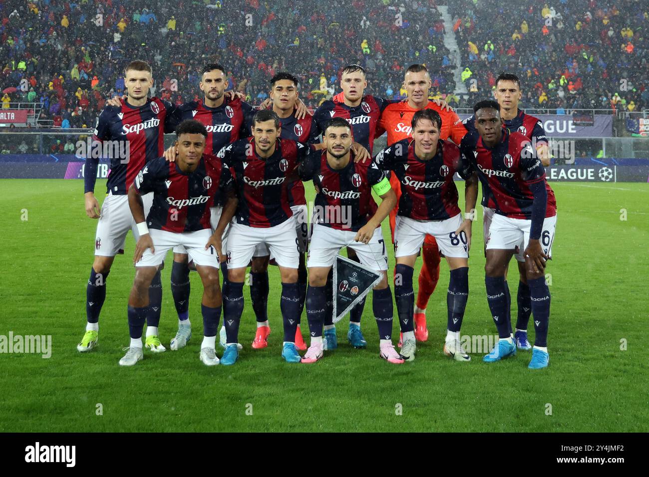 Bologna team champions league hi-res stock photography and images - Alamy