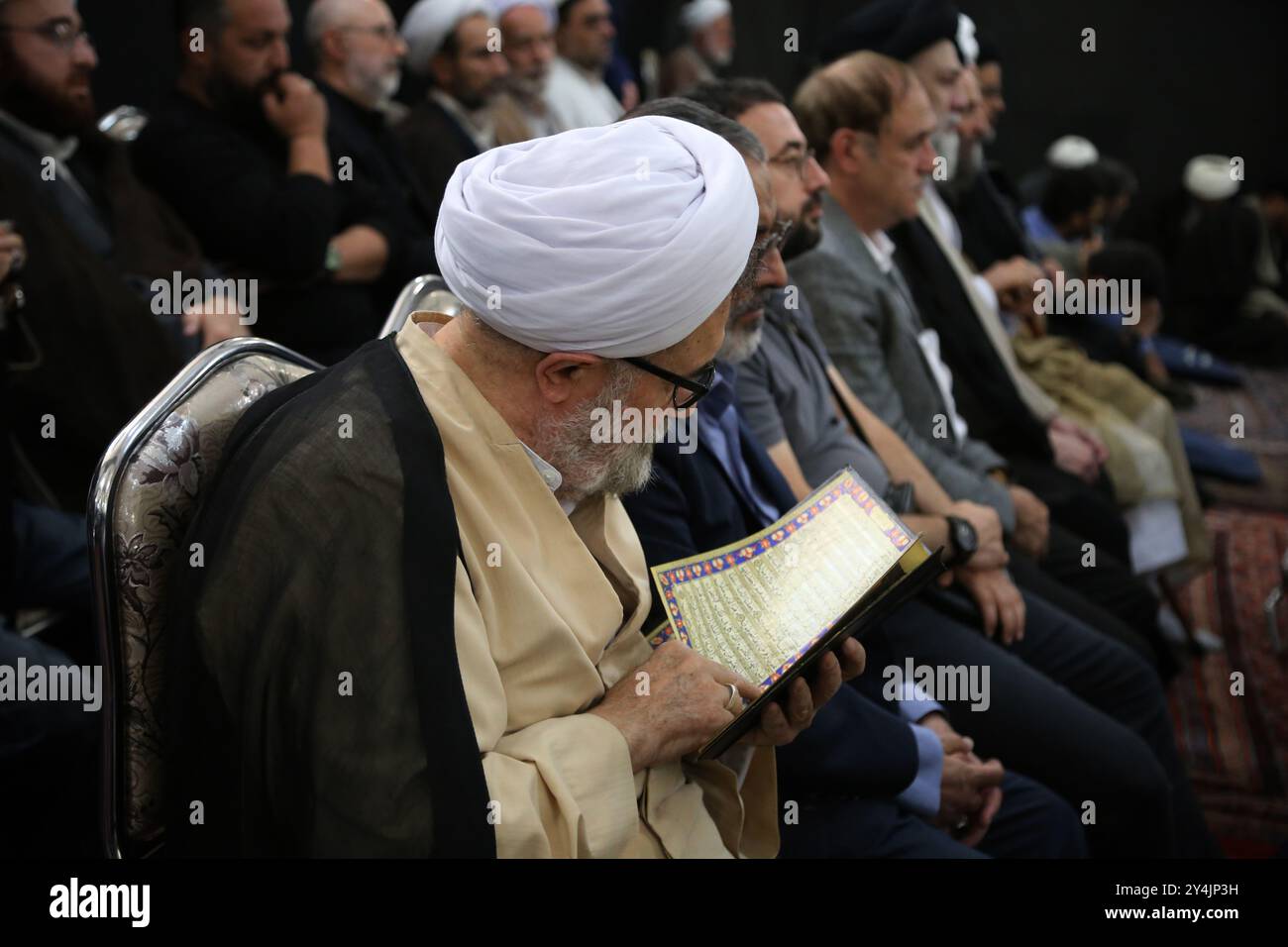 Islamic administrative roles hi-res stock photography and images - Alamy
