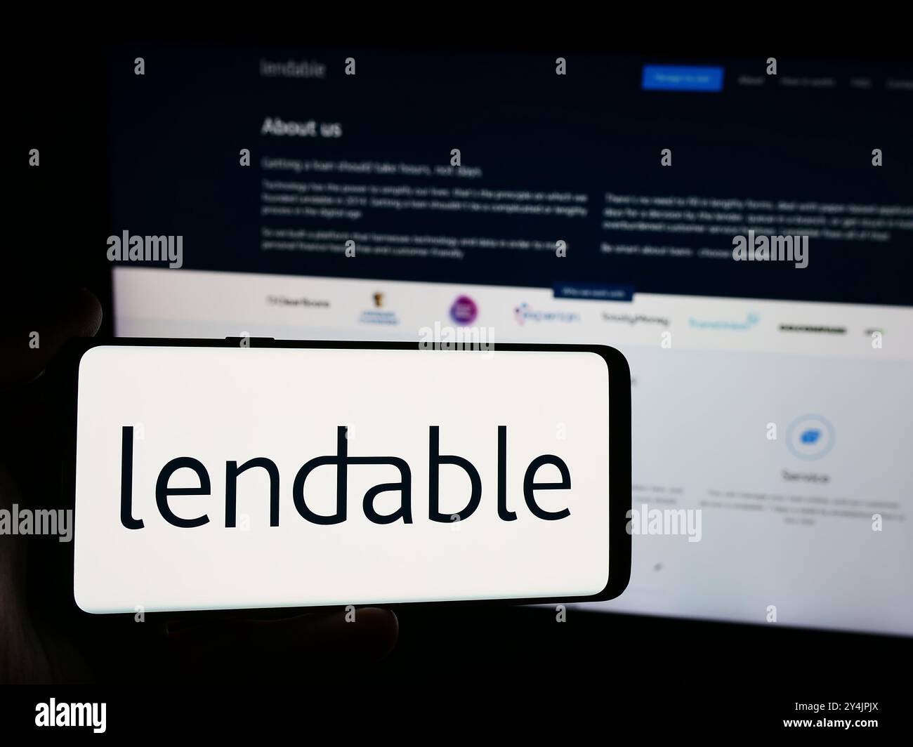 Lendable logo hi-res stock photography and images - Alamy