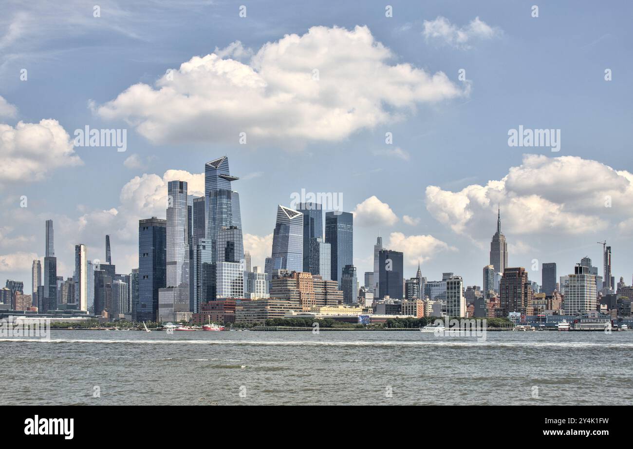 view of midtown manhattan frm weehawken waterfront (hudson river west new york city skyline ...