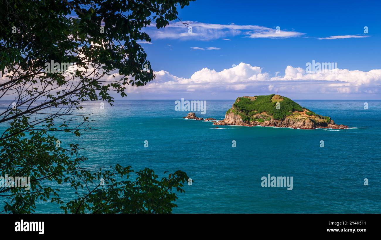 Isla olocuita viewpoint hi-res stock photography and images - Alamy