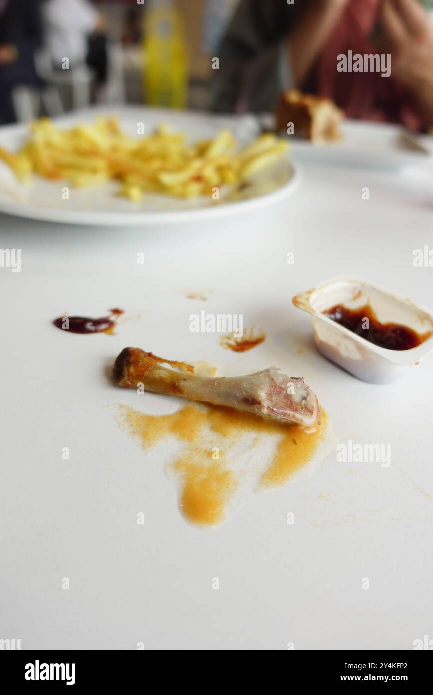 Spilled sauce and a messy table at the restaurant highlighted its ...
