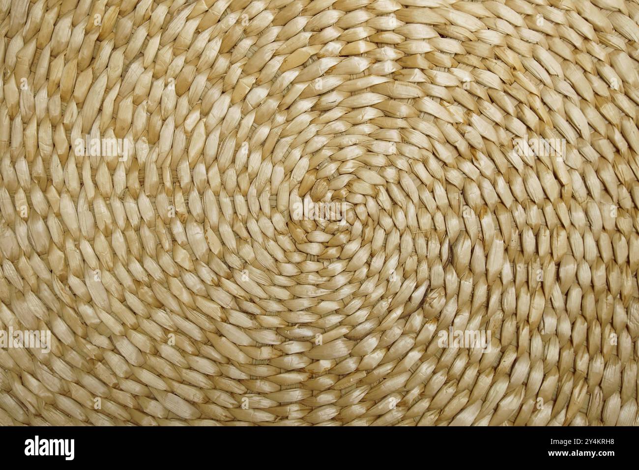 Circular Weave fibers rattan pattern background Stock Photo - Alamy