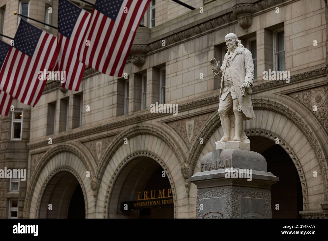 Downtown Washington D.C. centers around the Capitol and historical ...