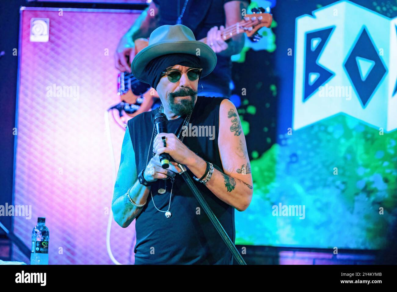 Boxmasters billy bob thornton hi-res stock photography and images - Alamy