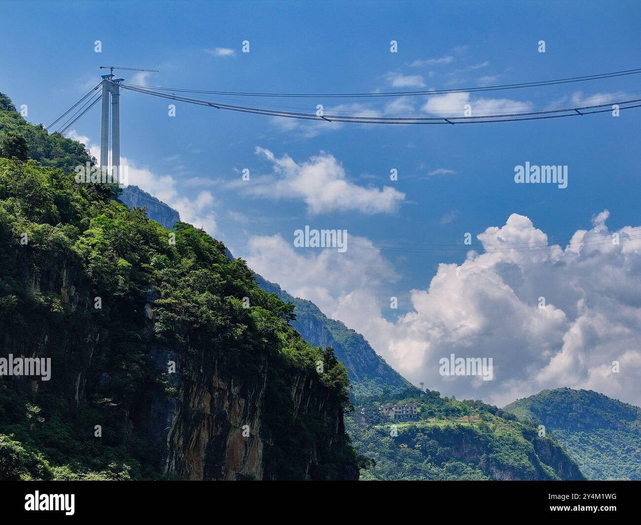 (240919) -- GUIZHOU, Sept. 19, 2024 (Xinhua) -- This photo taken on ...