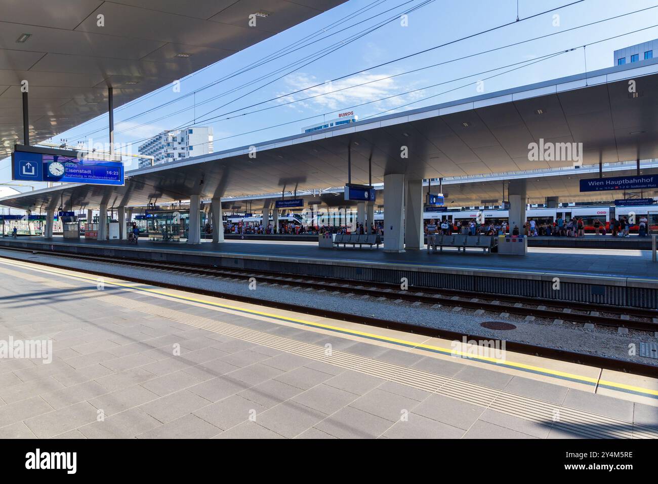 Vienna Central T Hbf (Hauptbahnhof) Railway station, Vienna, Austria ...