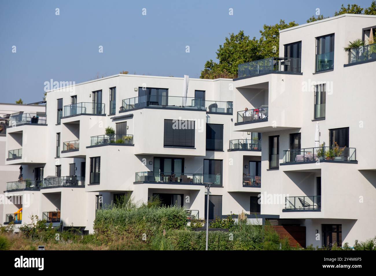 Modern residential complex in urban style Stock Photo - Alamy