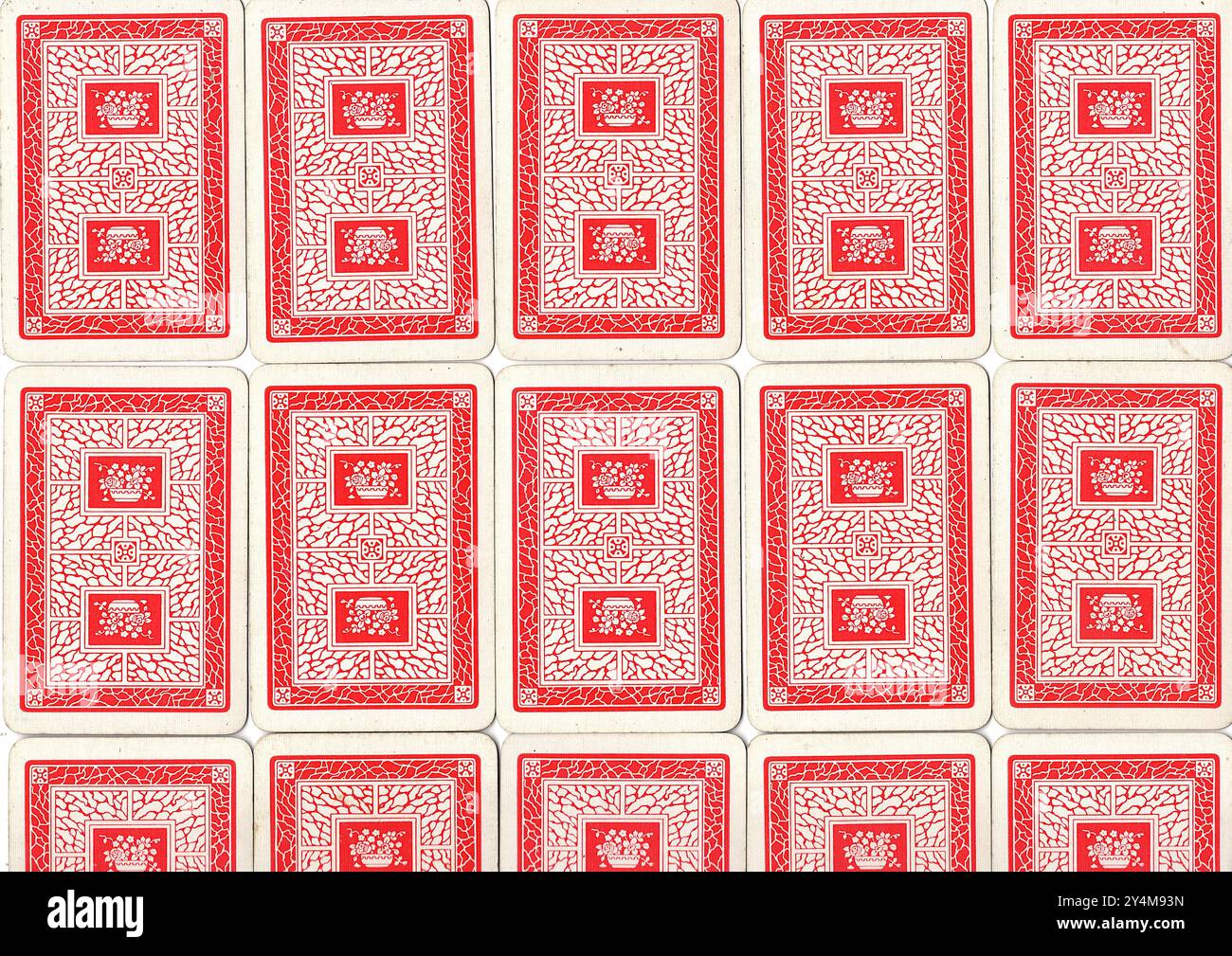 Vintage playing cards backs hi-res stock photography and images - Alamy