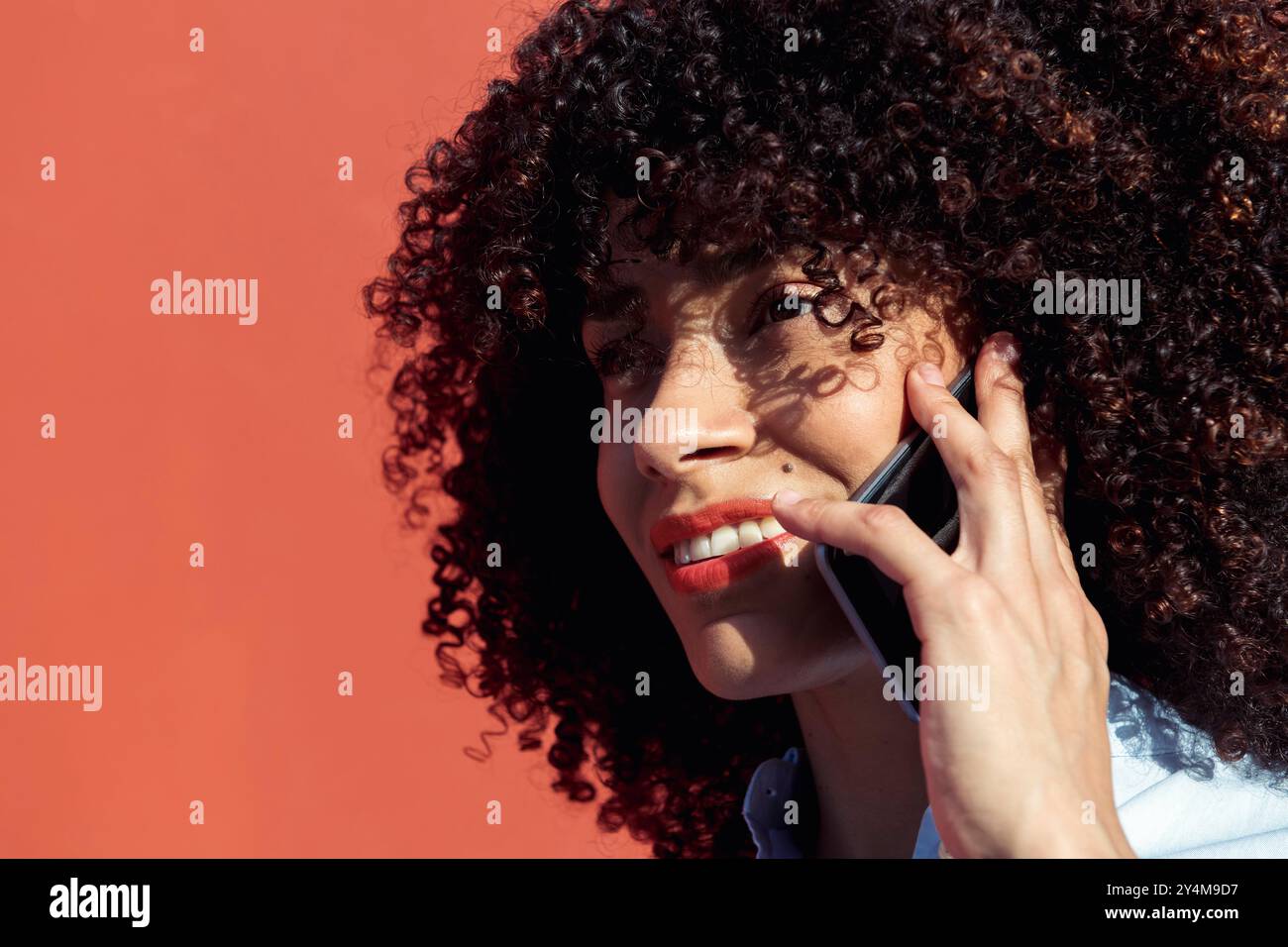 Female entrepreneur speaking on hi-res stock photography and images - Alamy