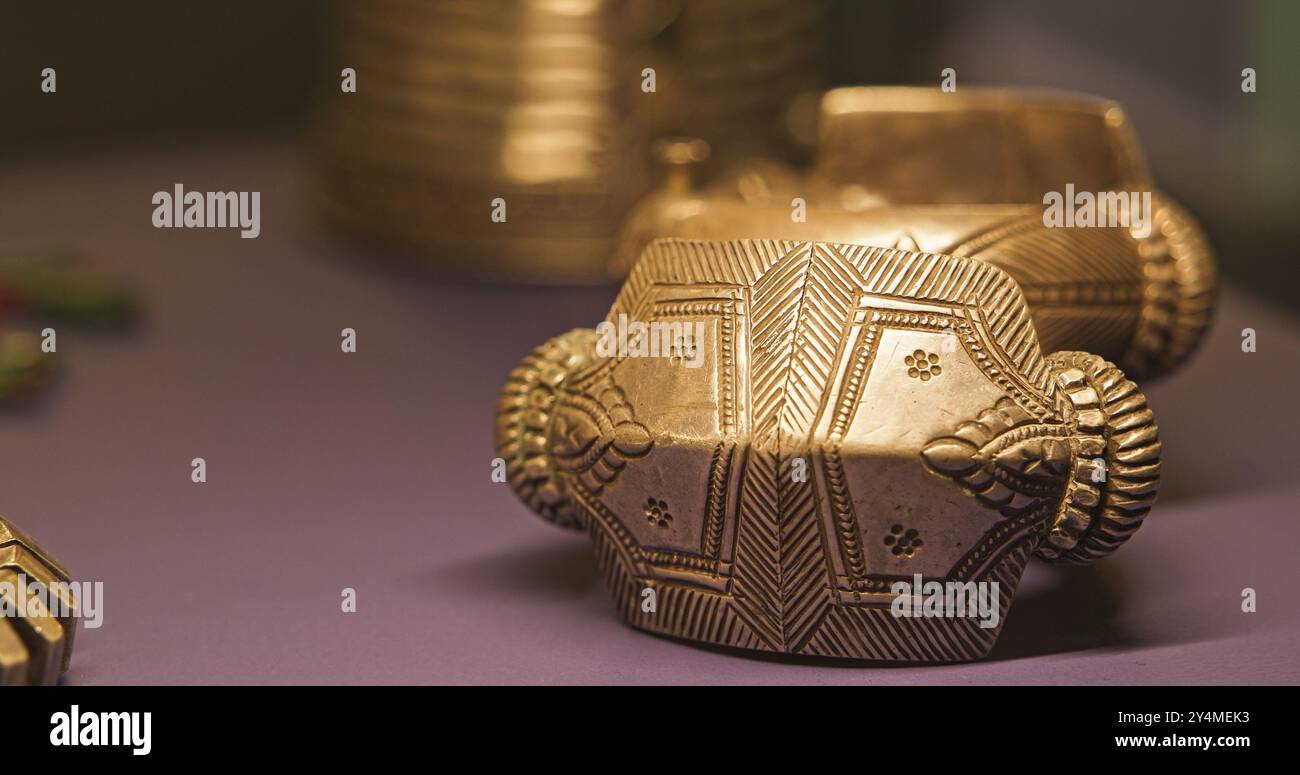 Ancient Splendor, Wealth And Elegance. Hand Ornaments Or Hastabhushane ...