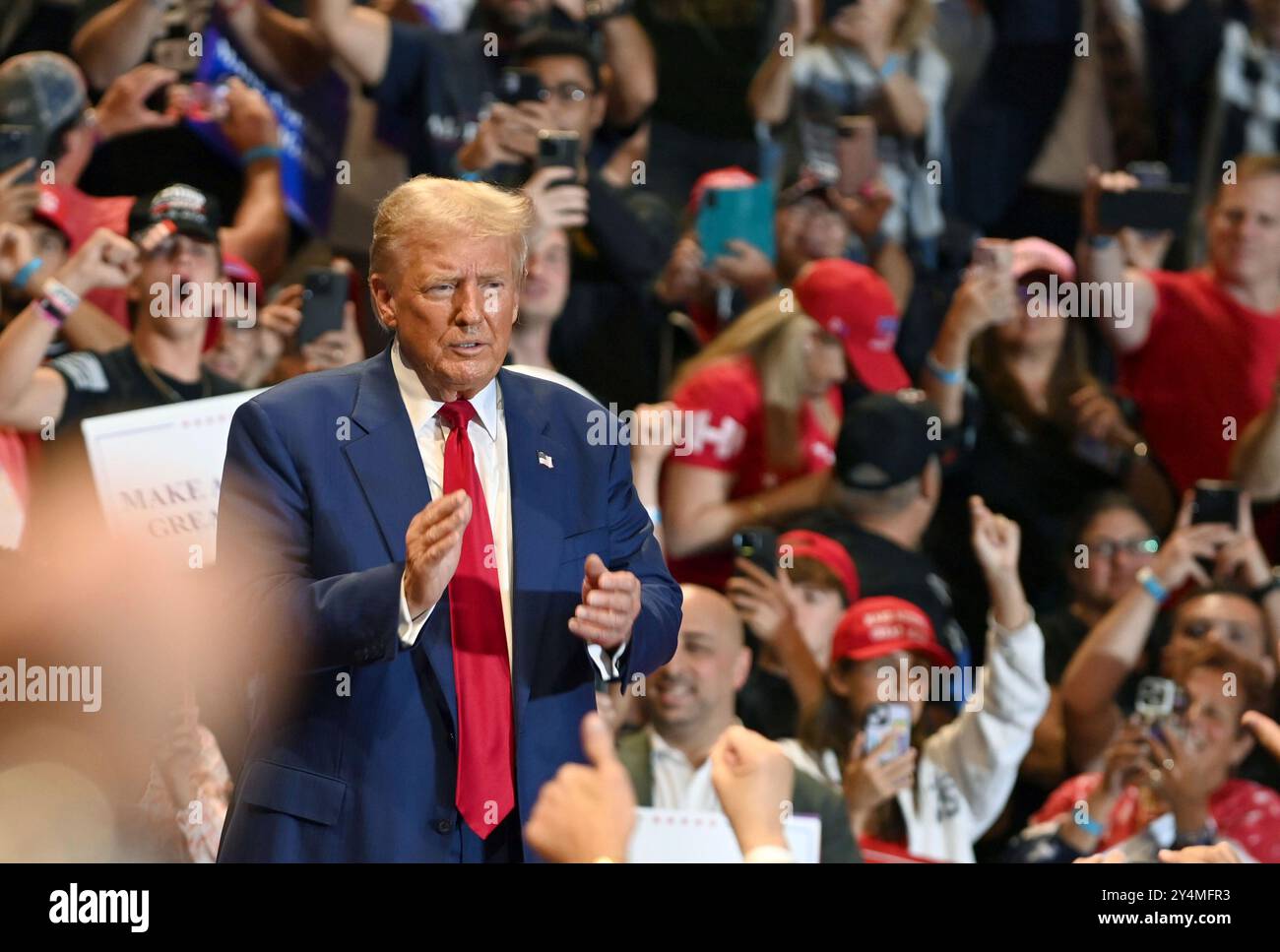 Photo by: zz/Andrea Renault/STAR MAX/IPx 2024 9/18/24 Former President ...