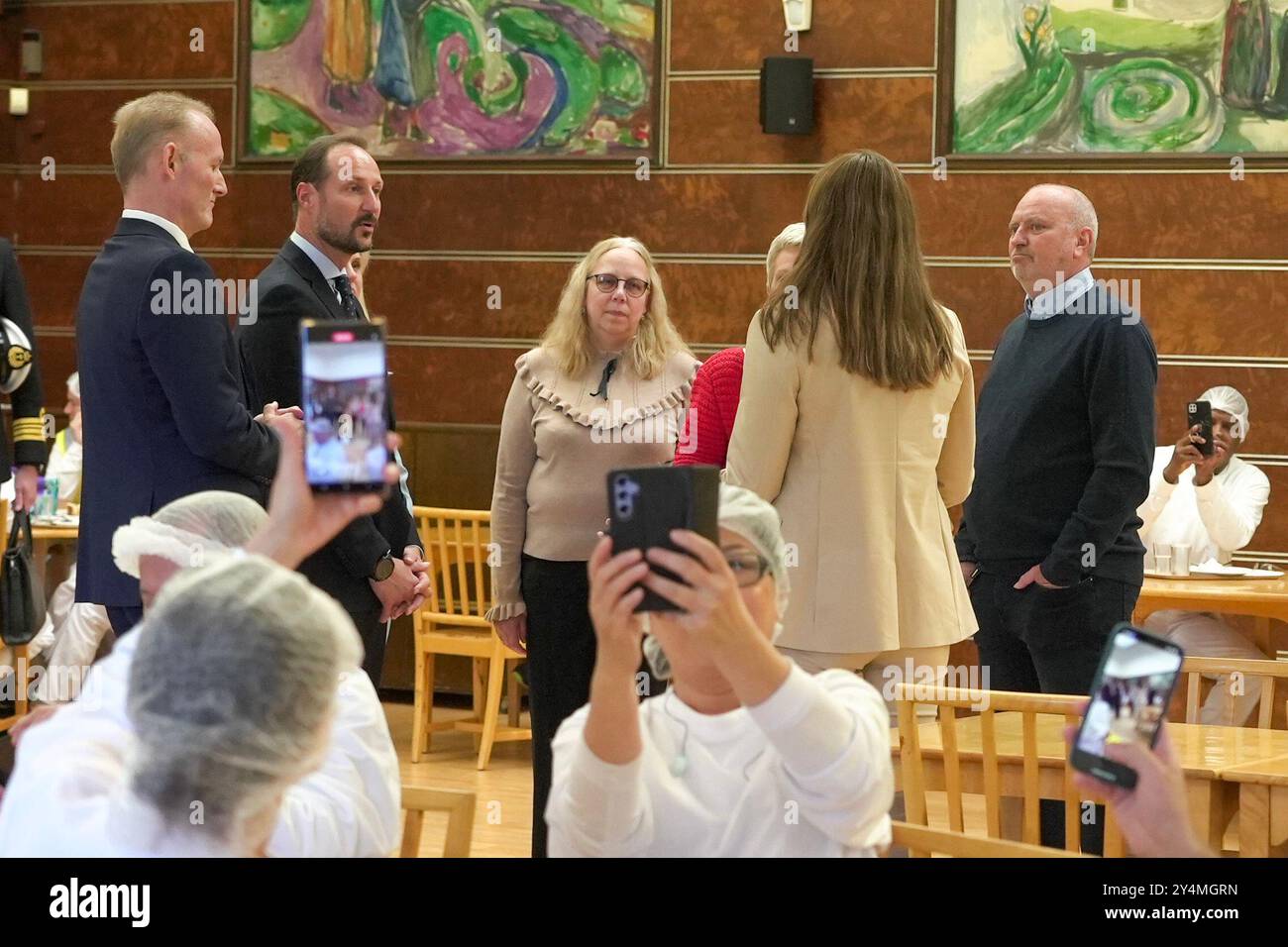 Oslo 20240919. Norwegian Crown Prince Haakon visits the Freia chocolate ...