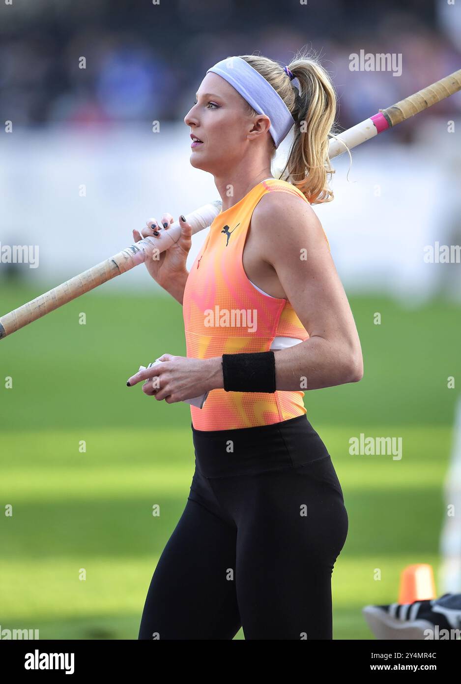 Track molly caudery hi-res stock photography and images - Alamy