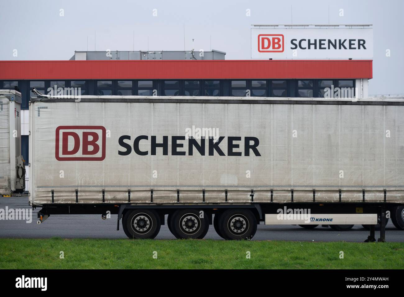 Exterior view of the DB Schenker goods distribution center in Duisburg ...