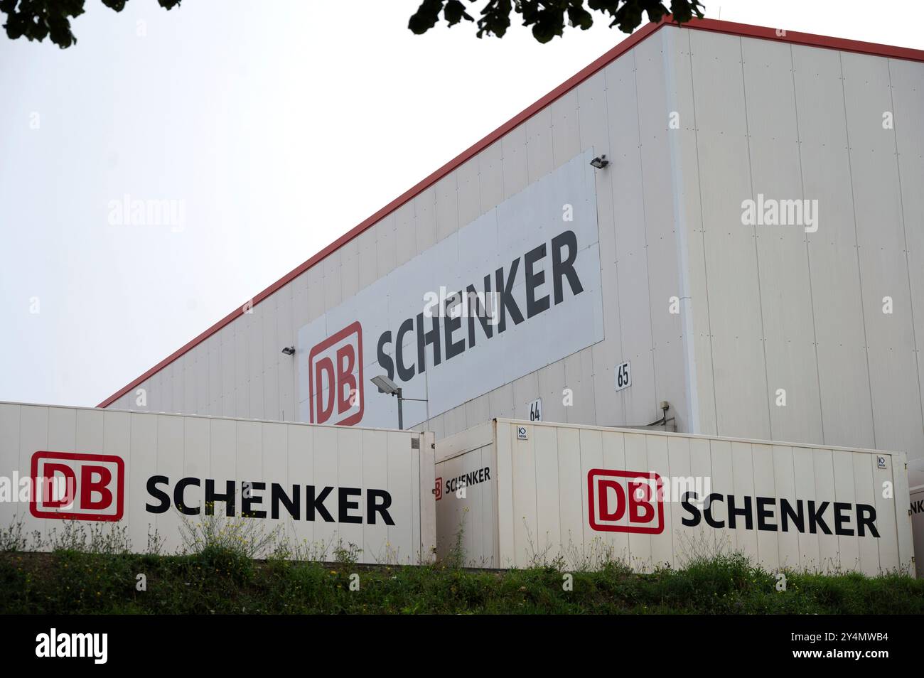 Exterior view of the DB Schenker goods distribution center in Duisburg ...