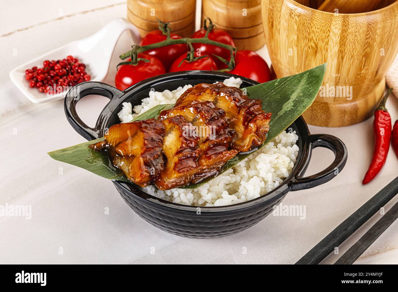 Grilled eel with steamed rice and unagi sauce Stock Photo - Alamy