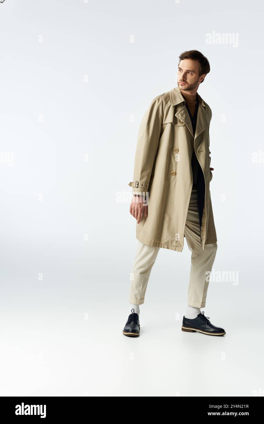 @runway voguish hi-res stock photography and images - Alamy