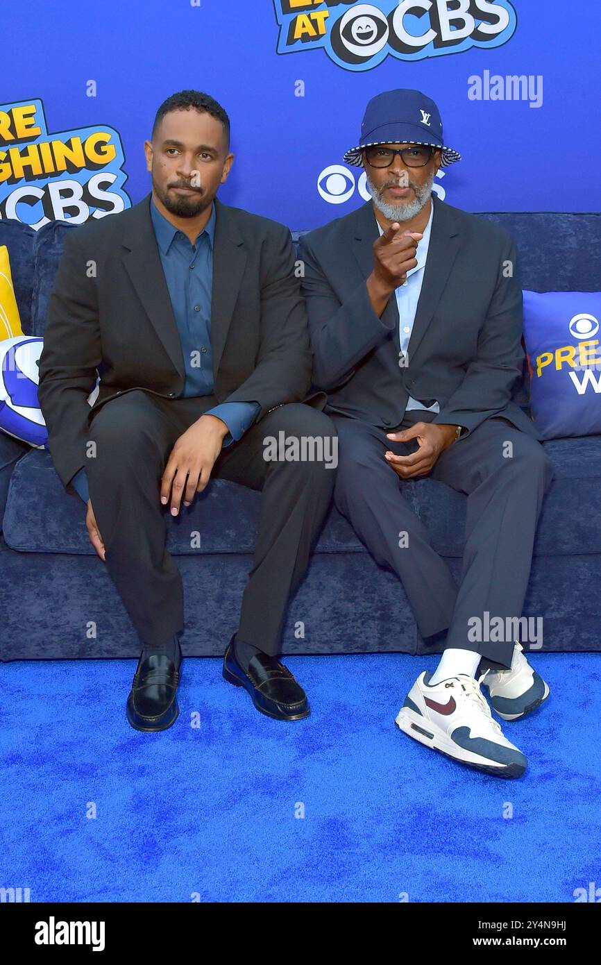 Damon Wayans Jr. mit Vater Damon Wayans beim CBS Event You re Laughing ...