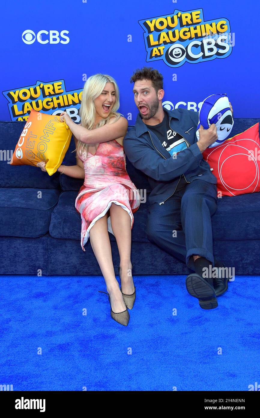 Leah La Rosa und Max Marshall beim CBS Event 'You're Laughing at CBS: A ...