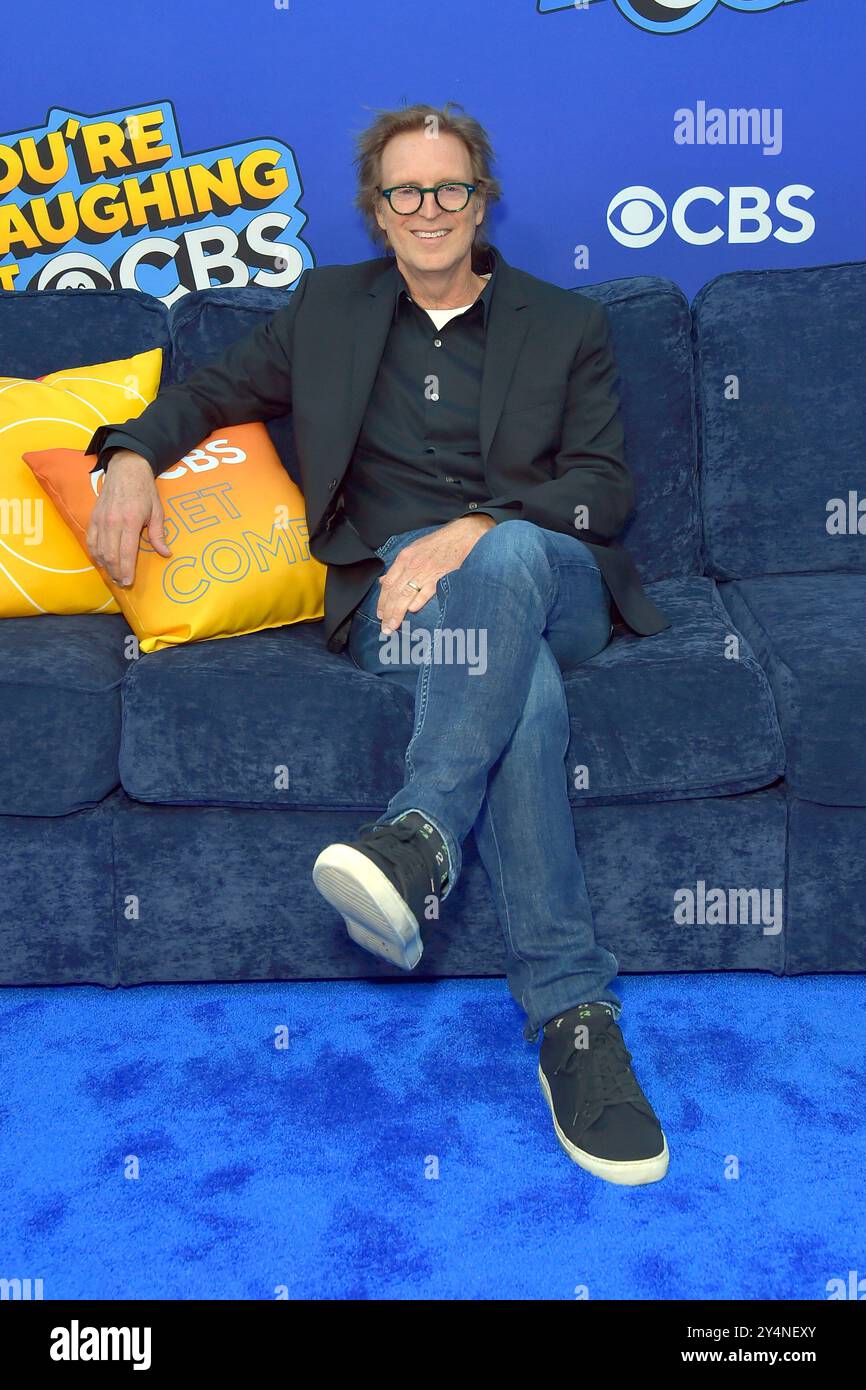 Mike Benson beim CBS Event 'You're Laughing at CBS: A Night of Sit-Down ...