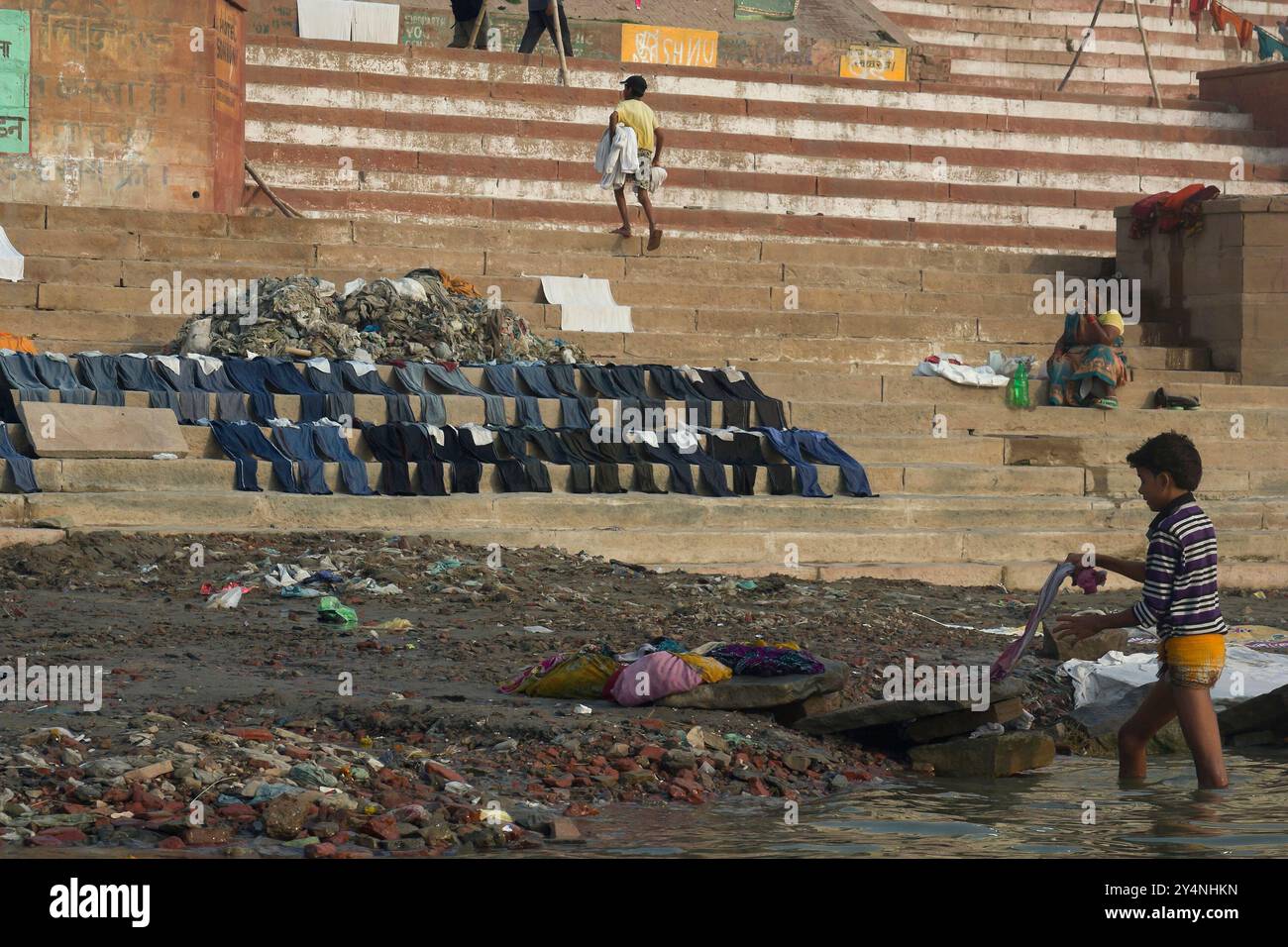 Indian washer man hi-res stock photography and images - Alamy