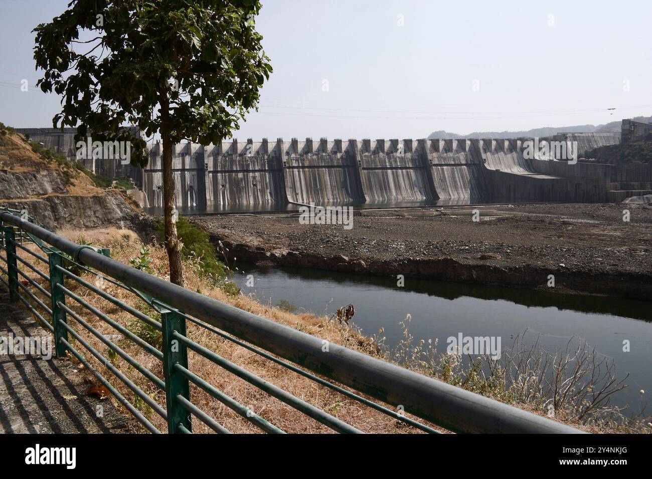 Sardar sarovar dam narmada hi-res stock photography and images - Alamy