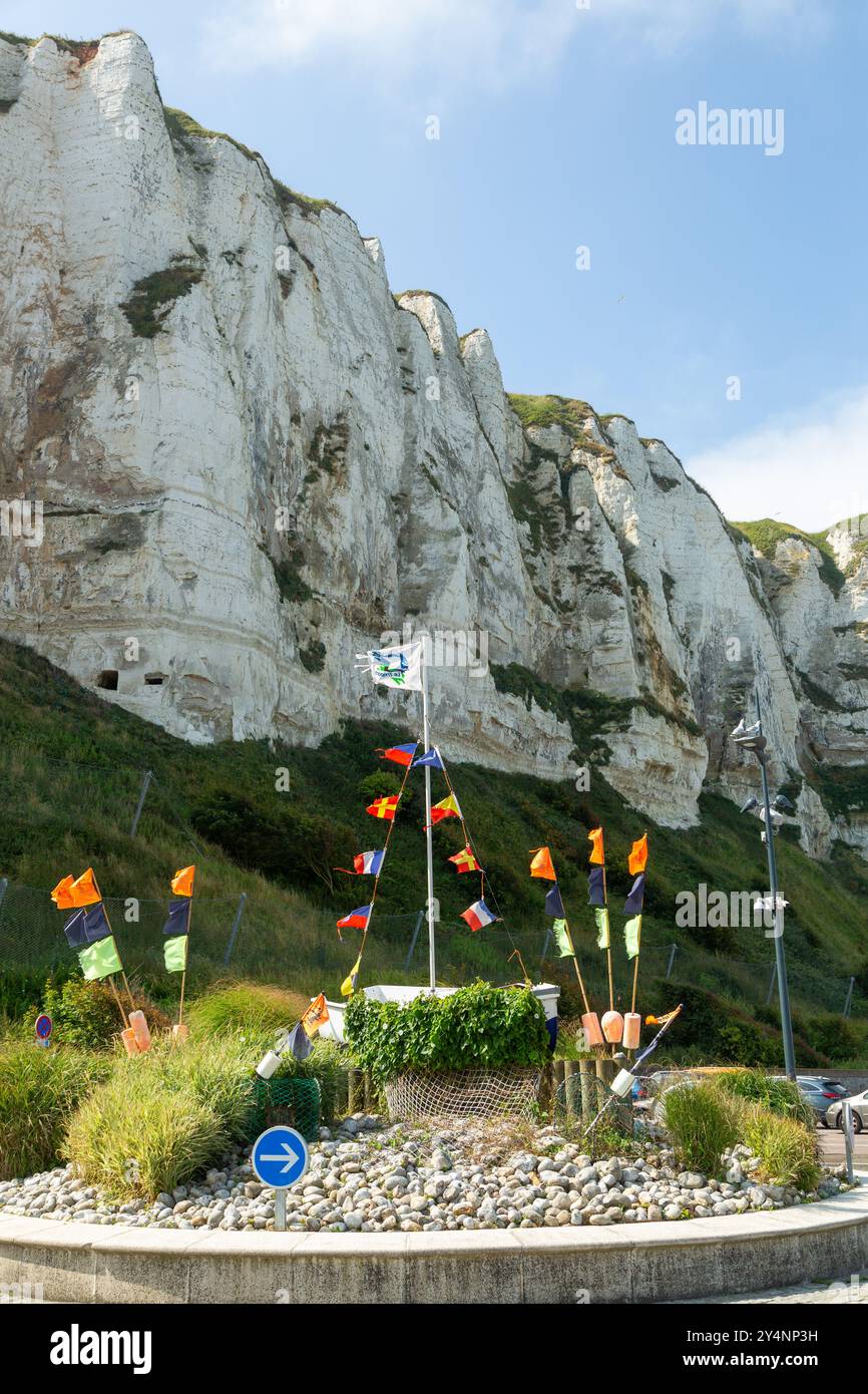 Chalk cliffs at Le Tréport, Normandy, France Stock Photo - Alamy
