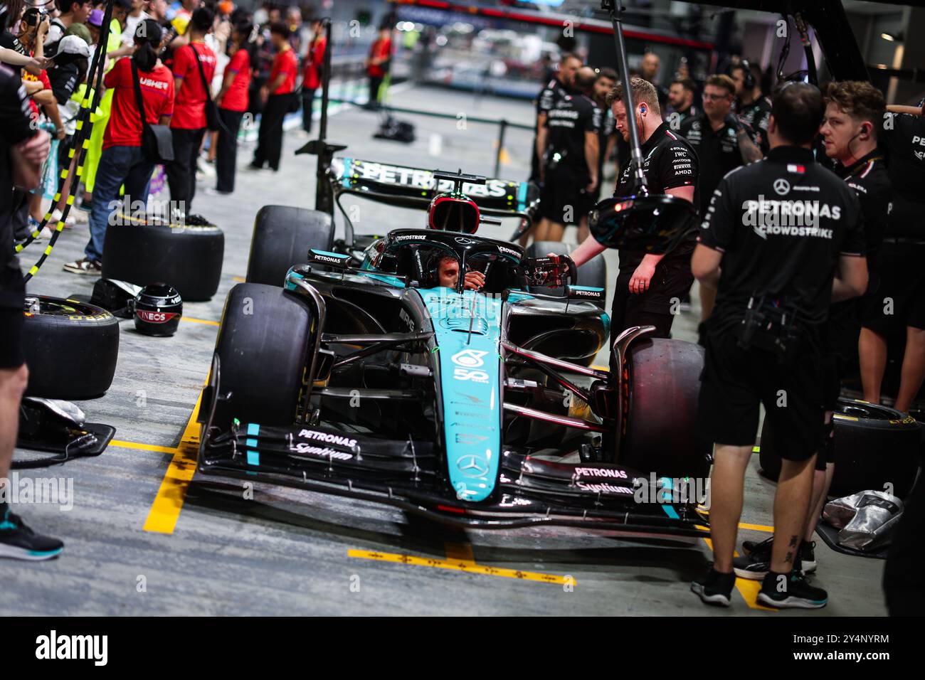 63 RUSSELL George (gbr), Mercedes AMG F1 Team W15, action special ...