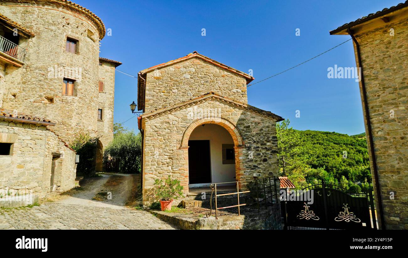 Ancient medieval village of Monterone. Province of Arezzo. Tuscany ...