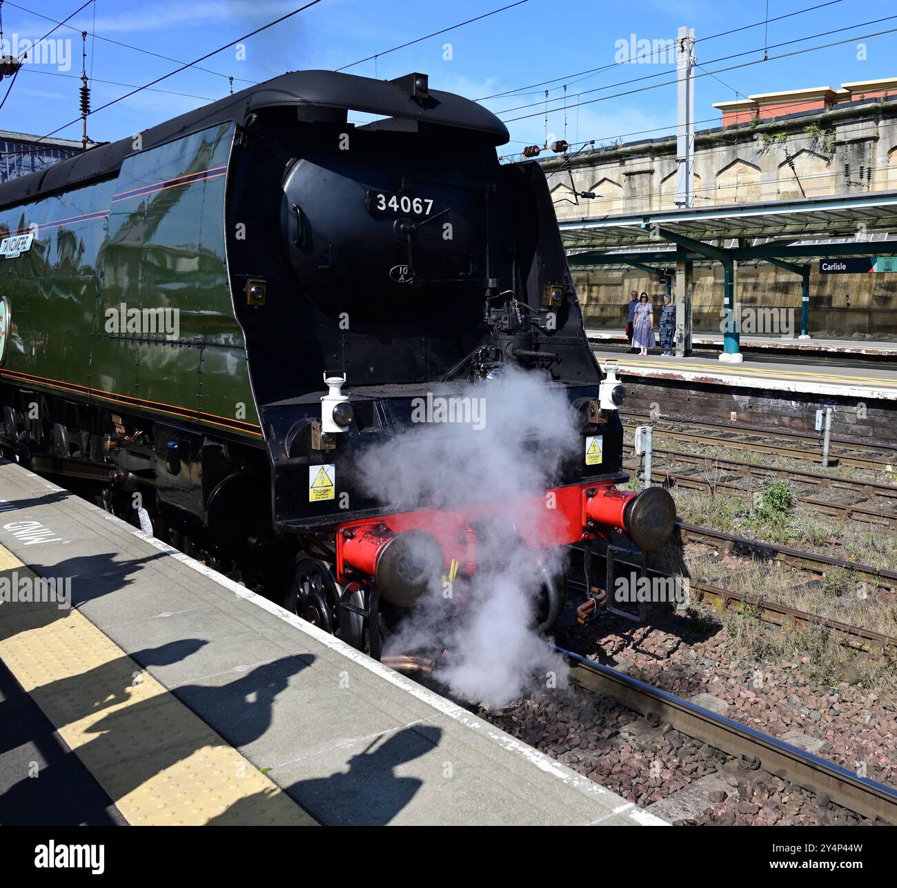 Air smoothed steam locomotive hi-res stock photography and images - Alamy