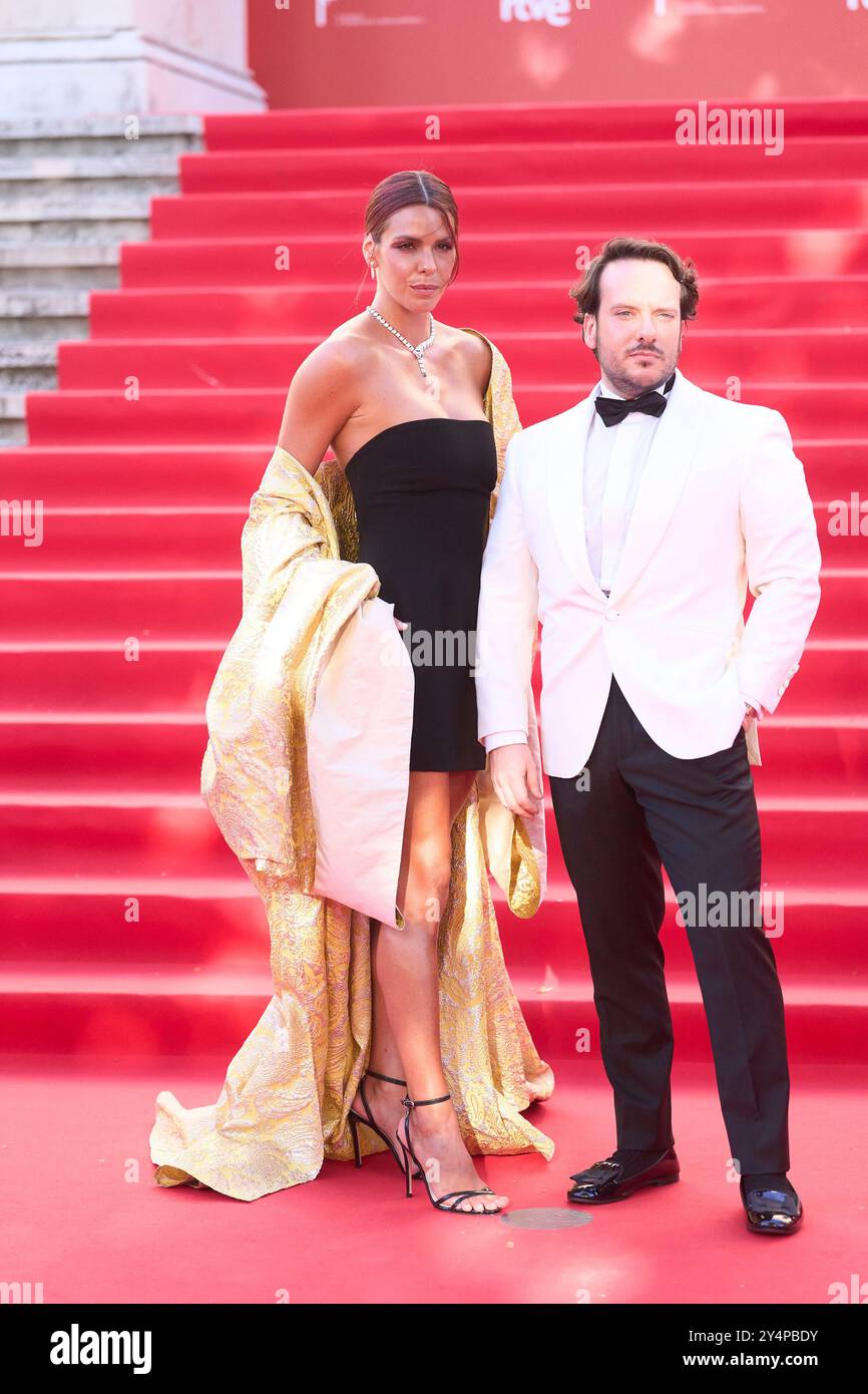 Laura Matamoros attends Fashion Academy Awards red carpet at National ...
