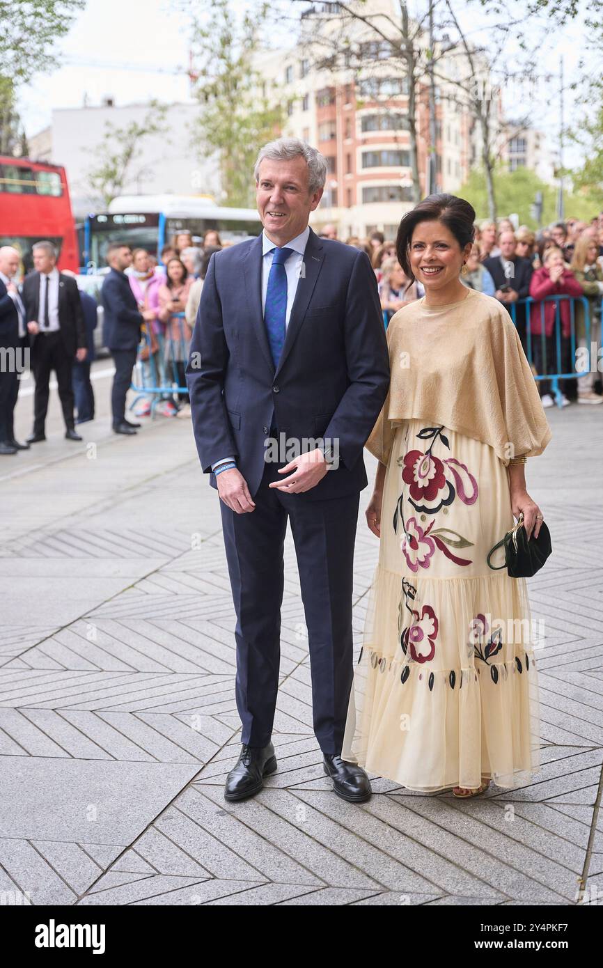 Rueda de corazon hi-res stock photography and images - Alamy