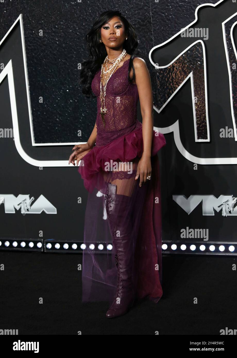 Muni long hi-res stock photography and images - Alamy