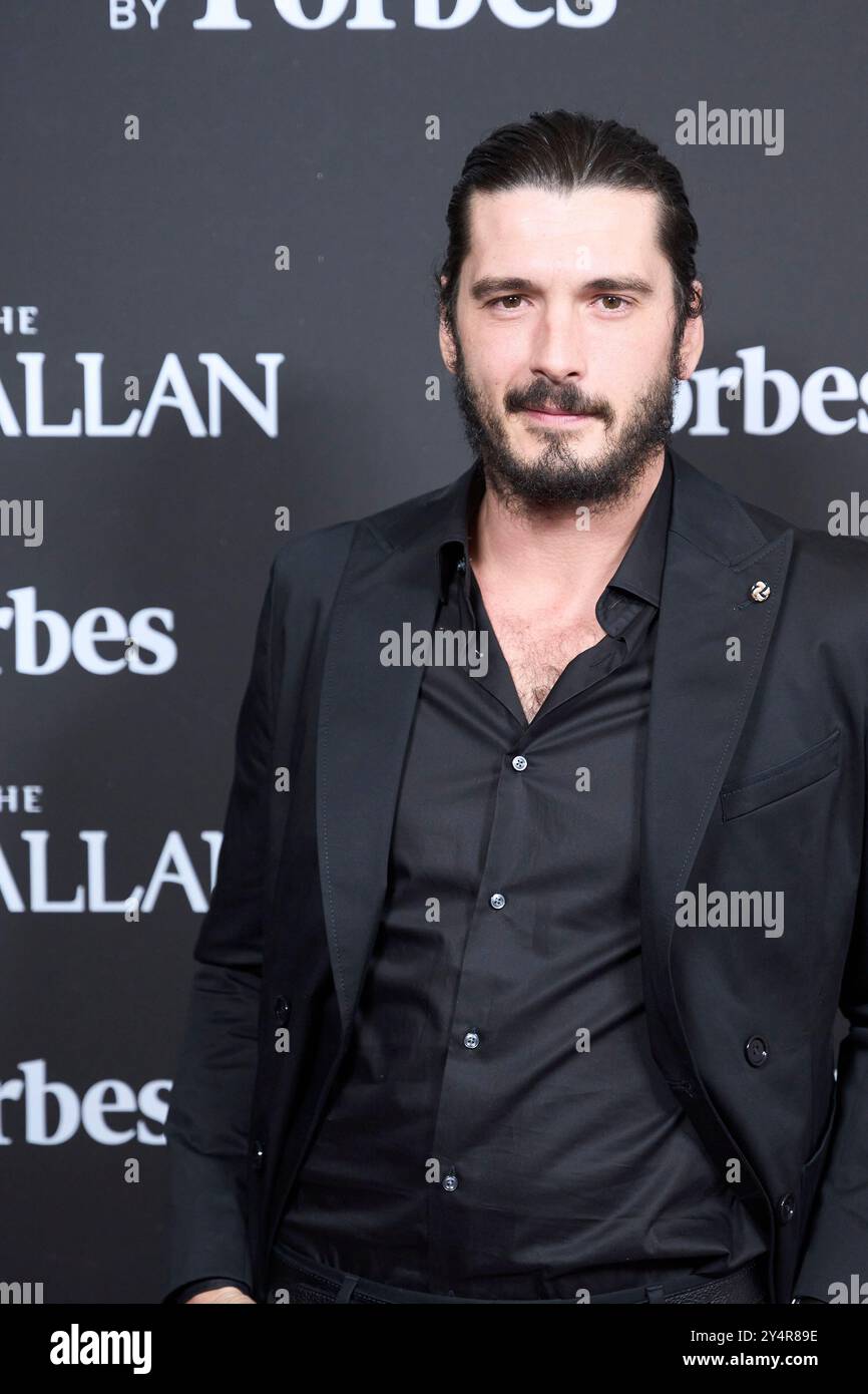 Yon Gonzalez attends 'Las Joyas de The Macallan by Forbes' red carpet ...