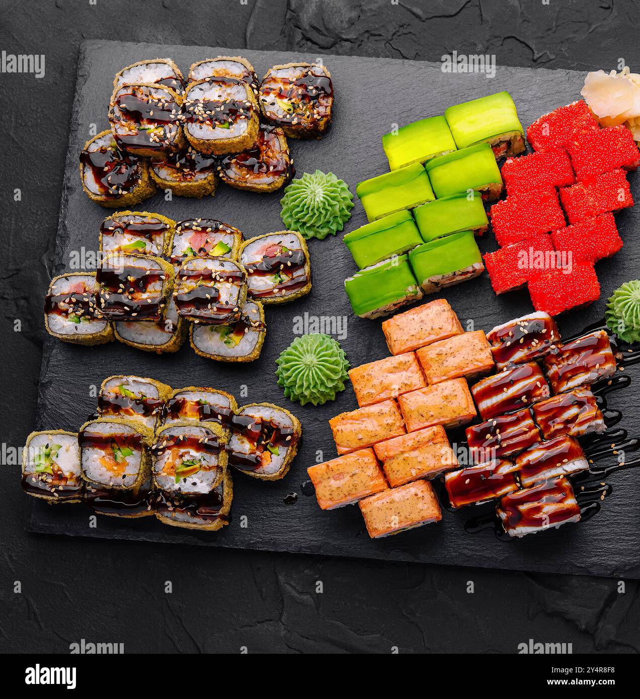 Overhead shot set black hi-res stock photography and images - Alamy